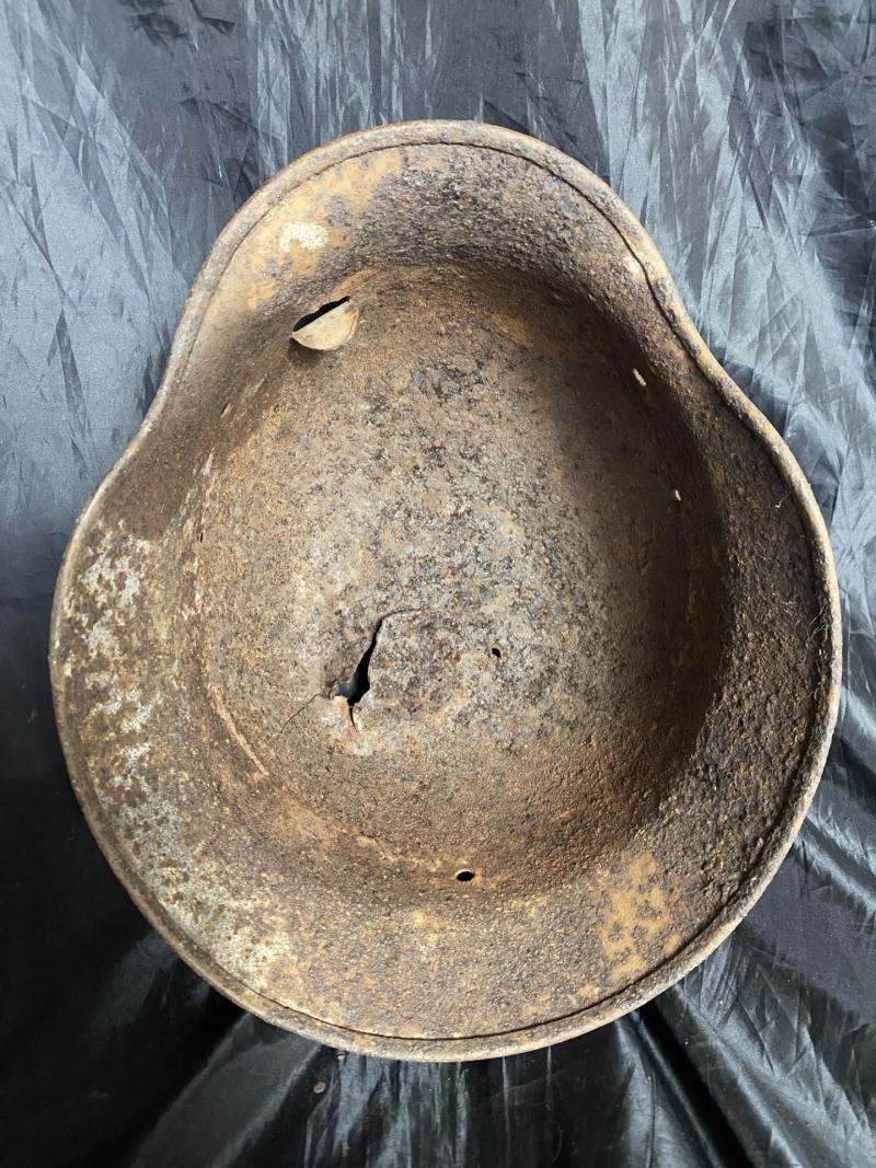 Chase Militaria | BATTEL DAMAGE RELIC WW2 GERMAN M40 HELMET