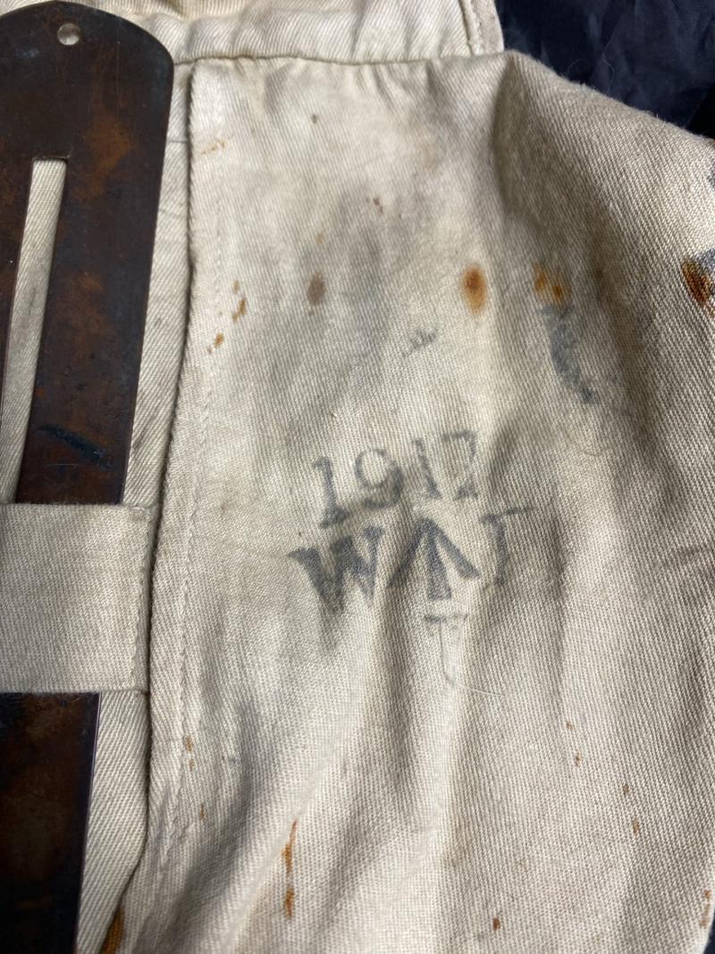 Chase Militaria | WW1 BRITISH HOLDALL (WASH ROLL)