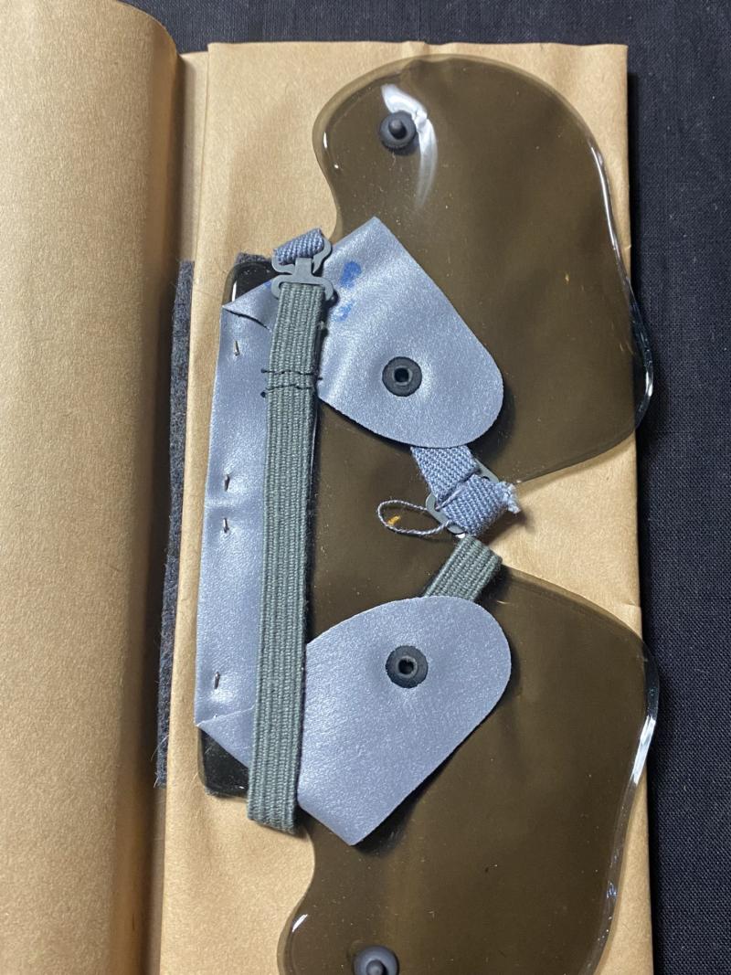 Chase Militaria | WW2 U.S. M1 EYESHIELDS