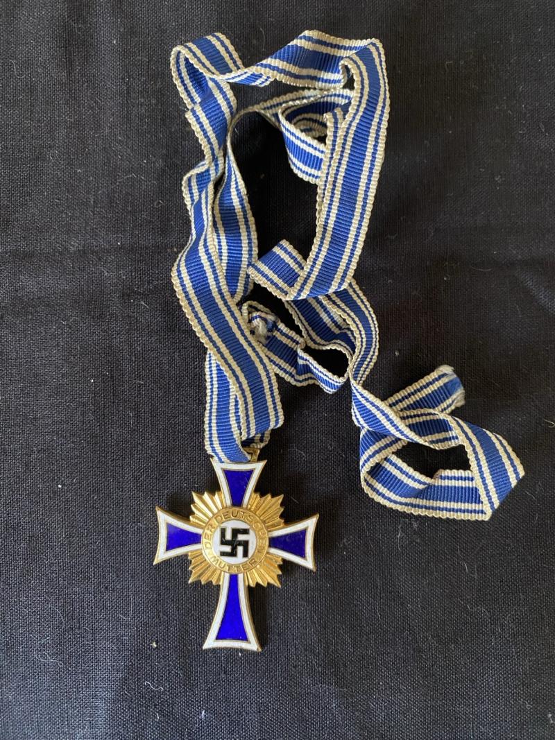 Chase Militaria | WW2 GERMAN GOLD MOTHERS CROSS