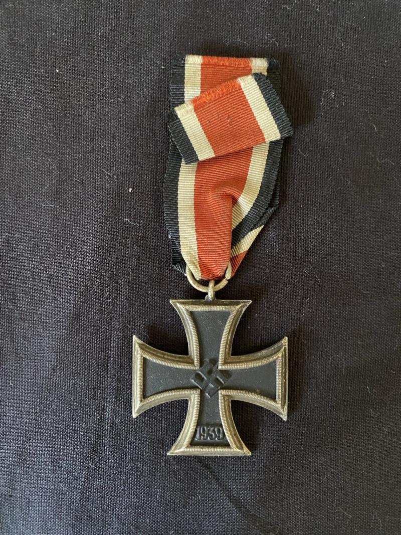 Chase Militaria | WW2 GERMAN IRON CROSS 2ND CLASS