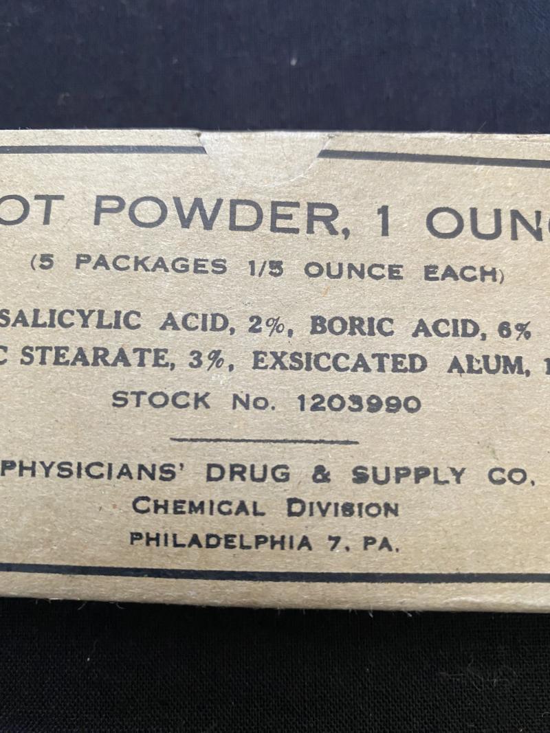 Chase Militaria | WW2 U.S. FOOT POWDER 1 OUNCE